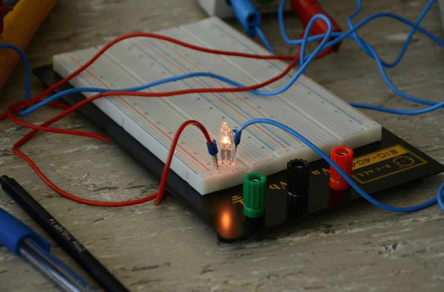How to test an electrical circuit safely? - Pretty Wired